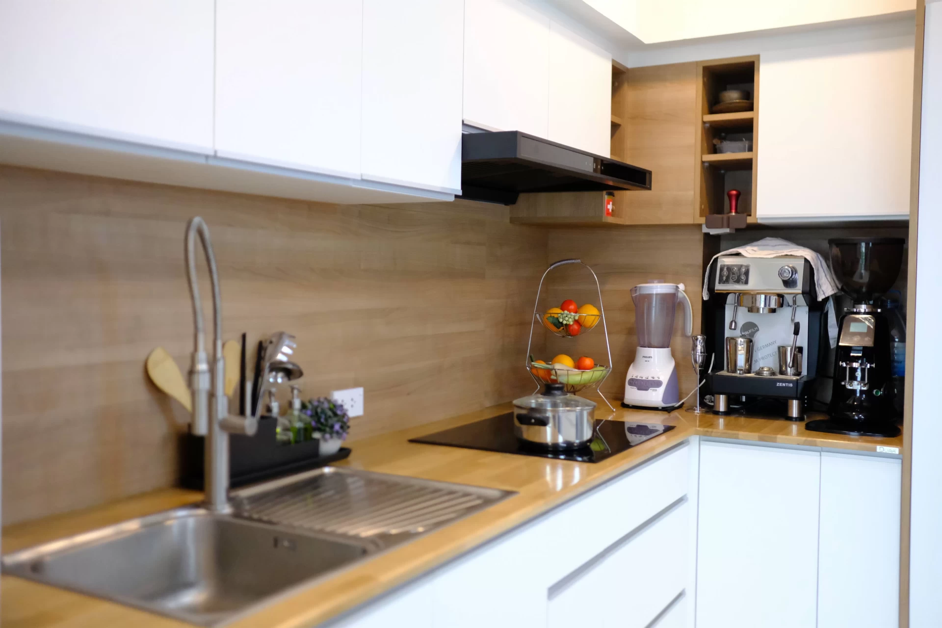 L shape with Island - Durá Kitchen