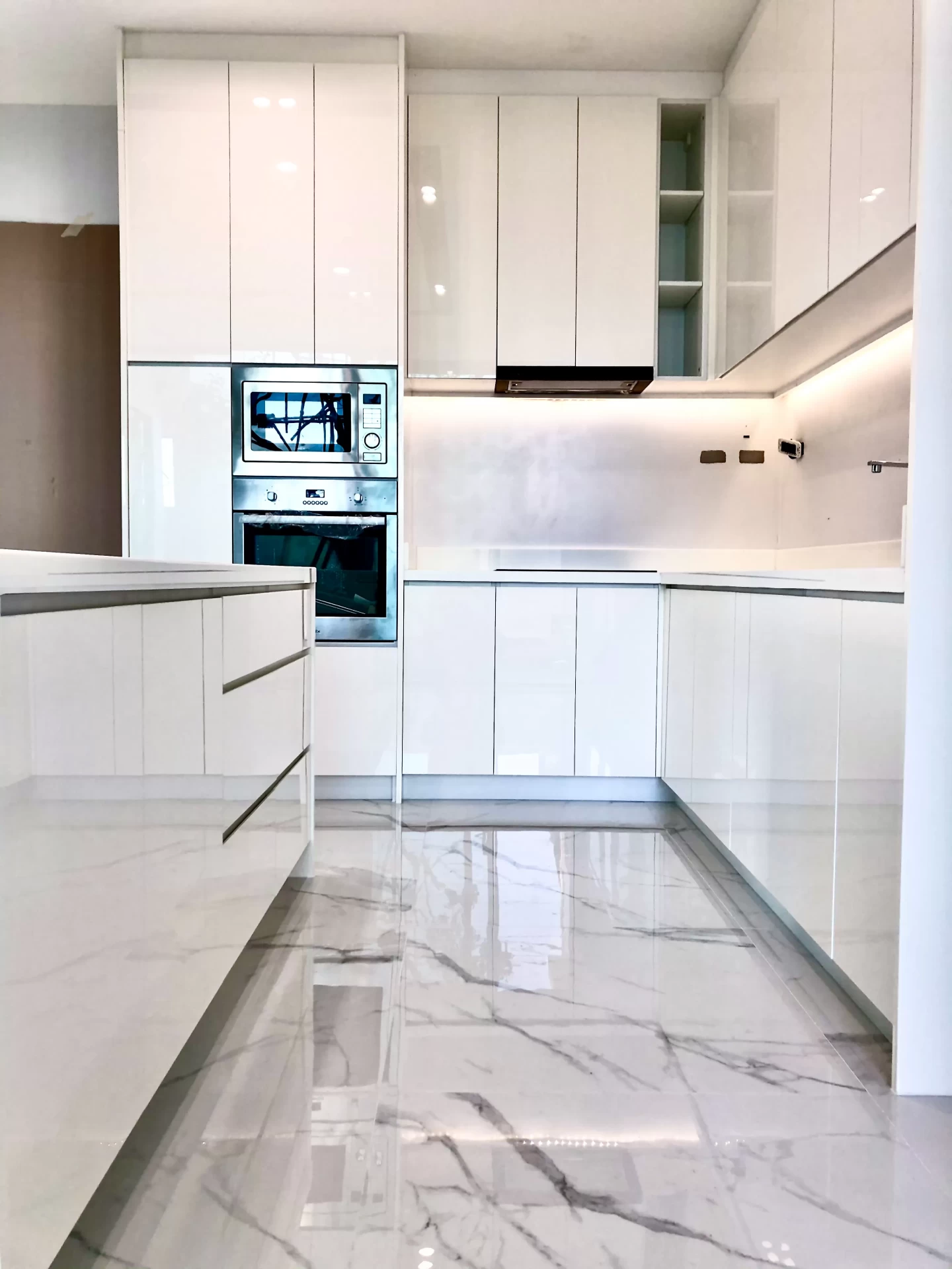 Modern Luxury Style - Durá Kitchen